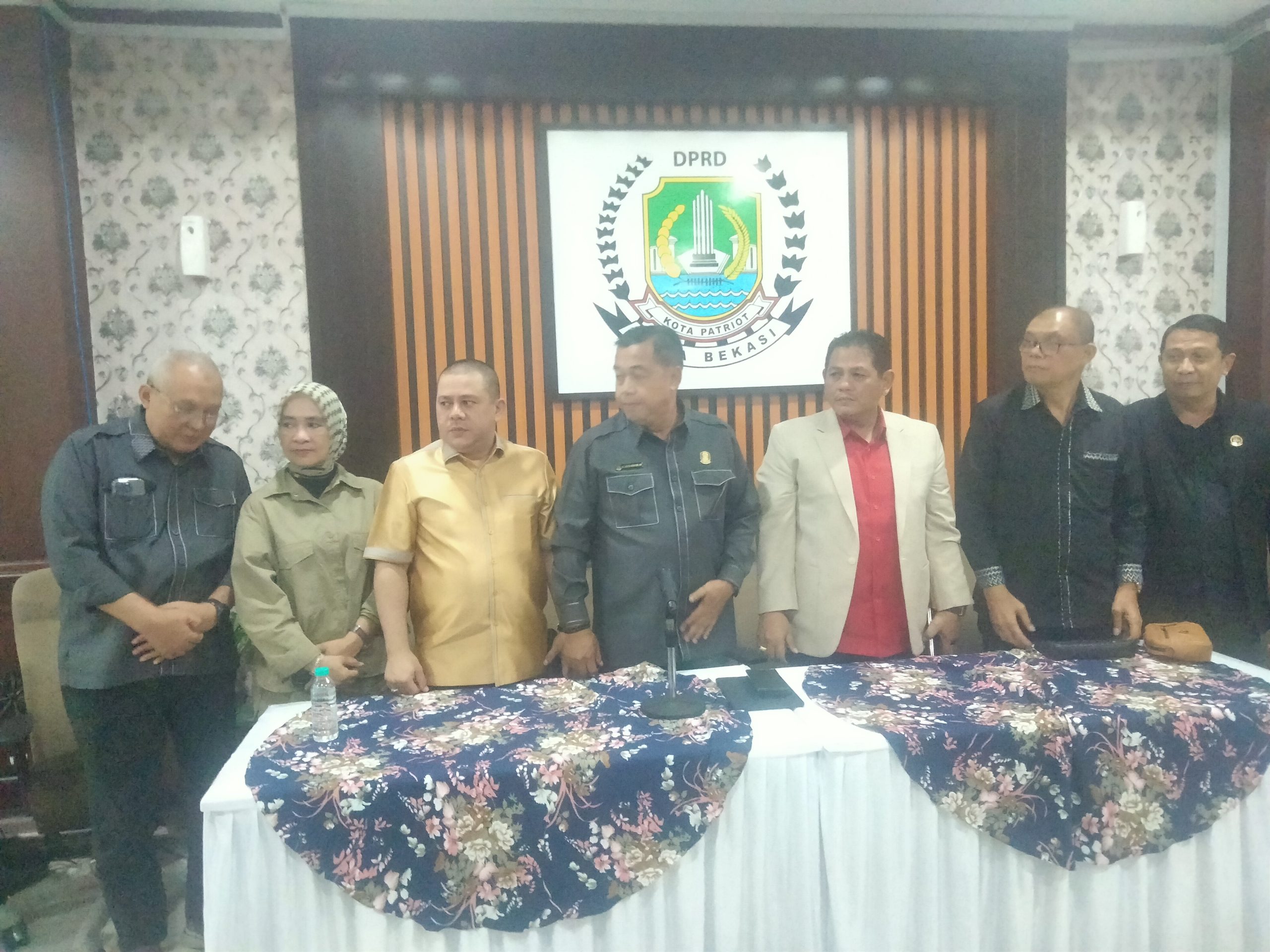 Badan Kehormatan DPRD Kota Bekasi Gagal Mediasi Ahmadi Madong dengan ...